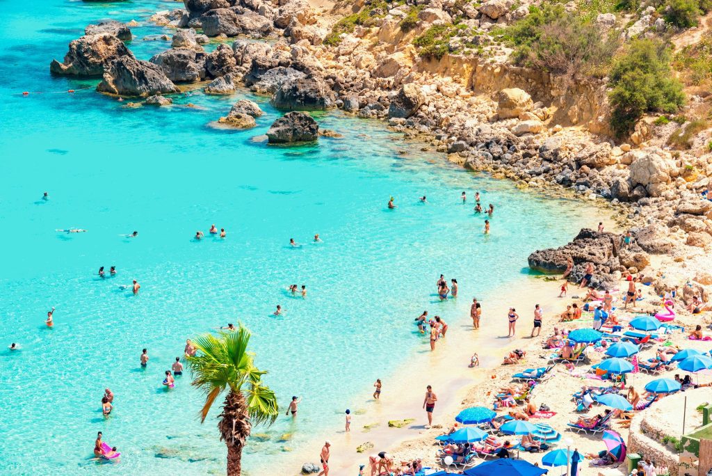 10 spiagge imperdibili a Malta: le più belle dell'isola