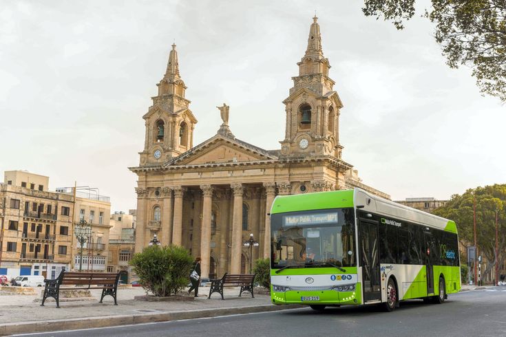 Getting around Malta: A complete guide to transportation on the island!